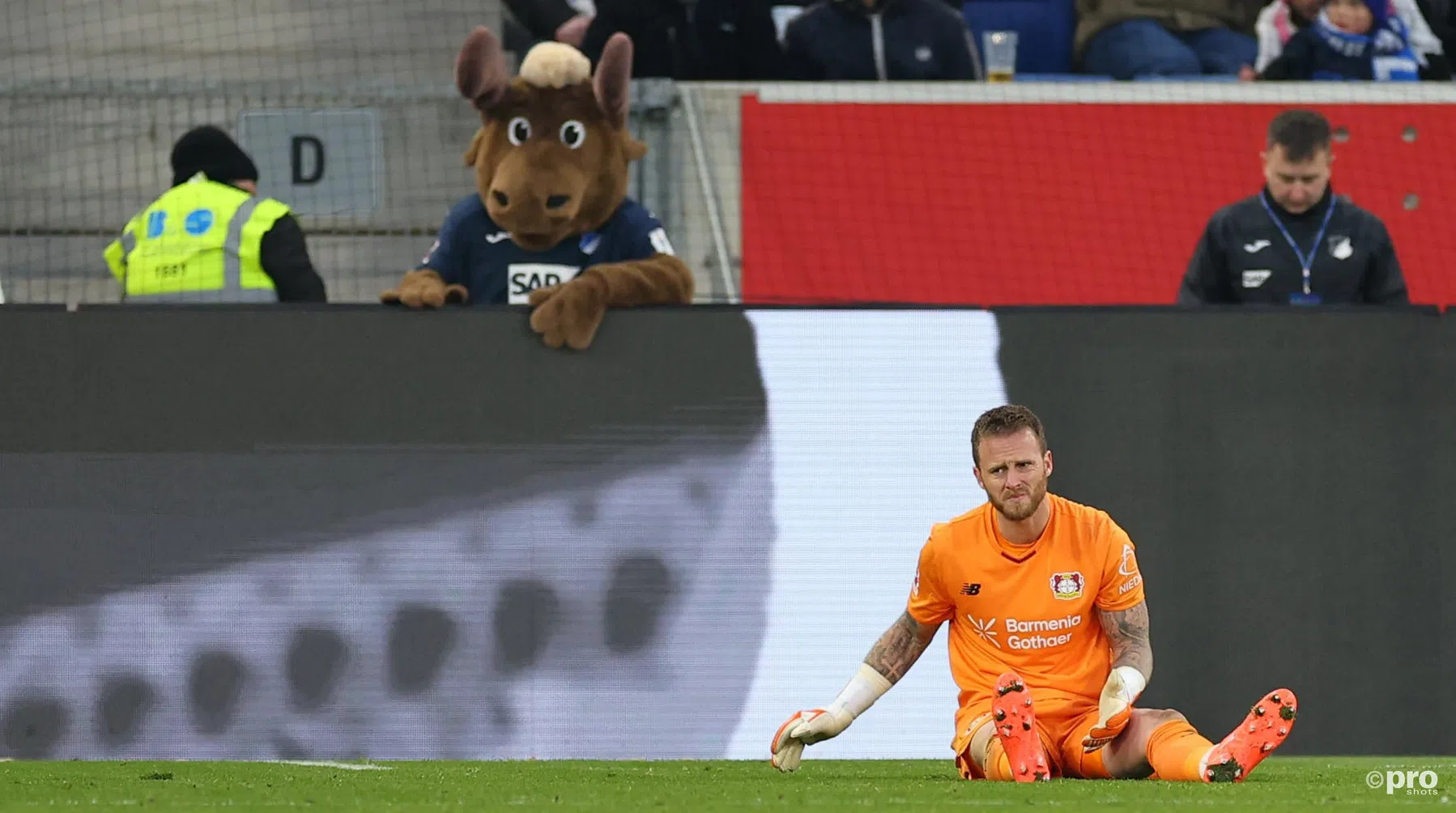 'Flekken maanden aan de kant met knieblessure, vraagteken voor Oranje'