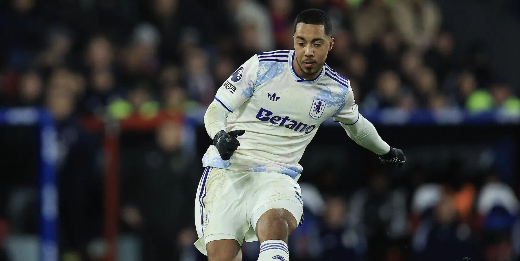 Tielemans over zijn voorbeelden op de nummer 8: “Gerrard gaf nooit op”