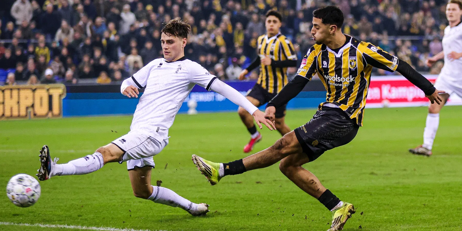 Koploper ADO is het helemaal kwijt en verliest ook bij hekkensluiter ...