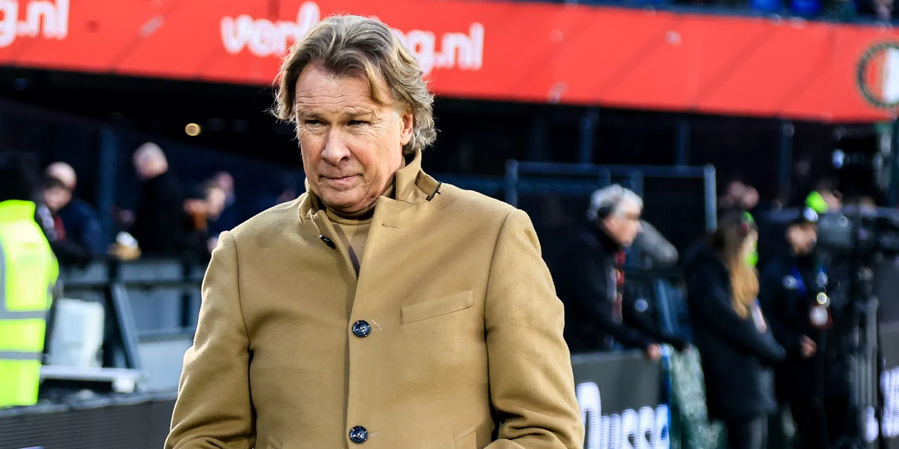 Kraay hoopt op steun in kleedkamer: 'Over ons lijk dat we Ron Jans ...