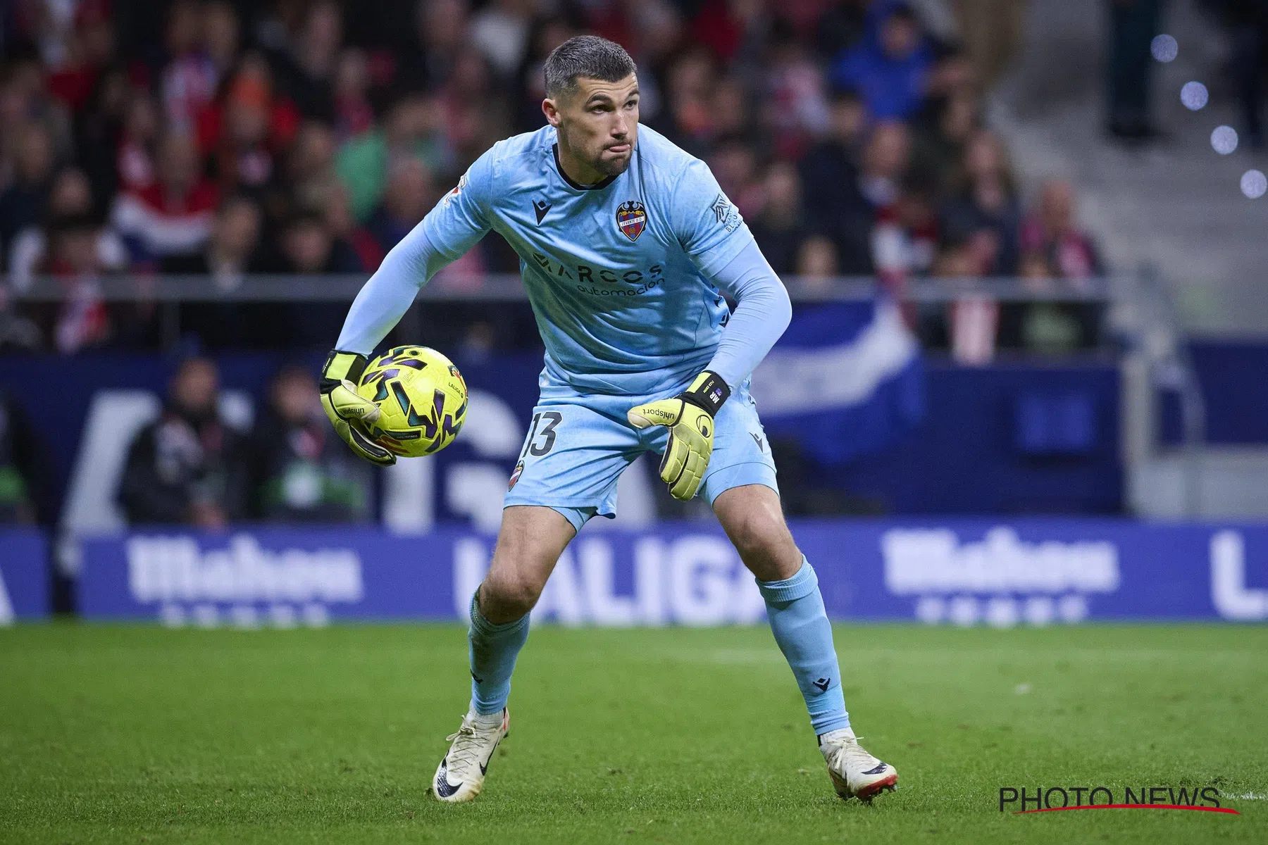 Celtic wil Kasper Schmeichel vervangen met Mathew Ryan