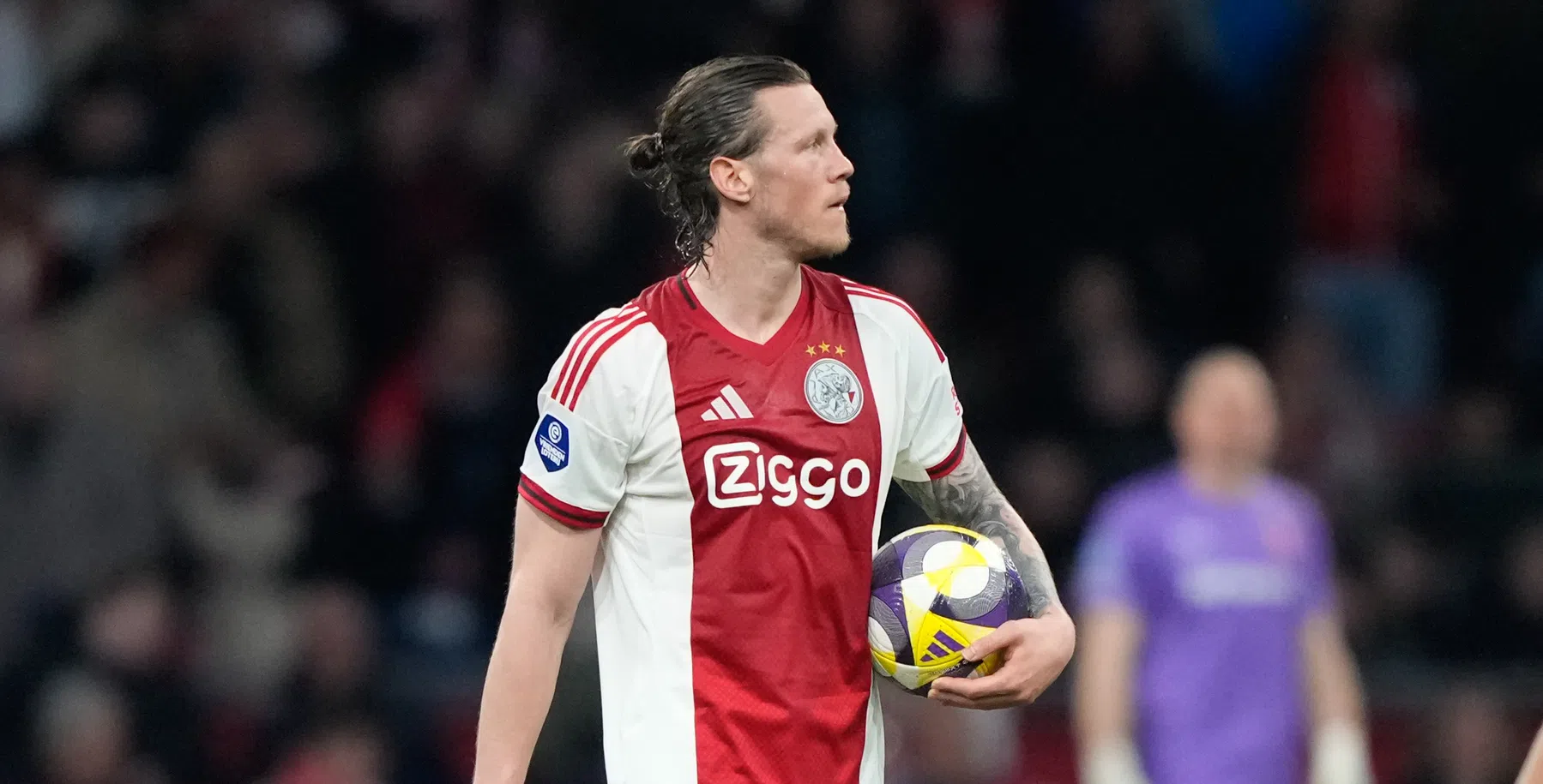 Vink vol ongeloof over optreden Weghorst bij Ajax
