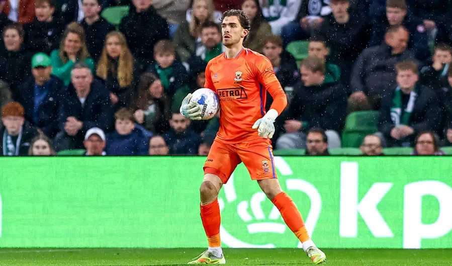 Celtic wil Jari De Busser van Go Ahead Eagles