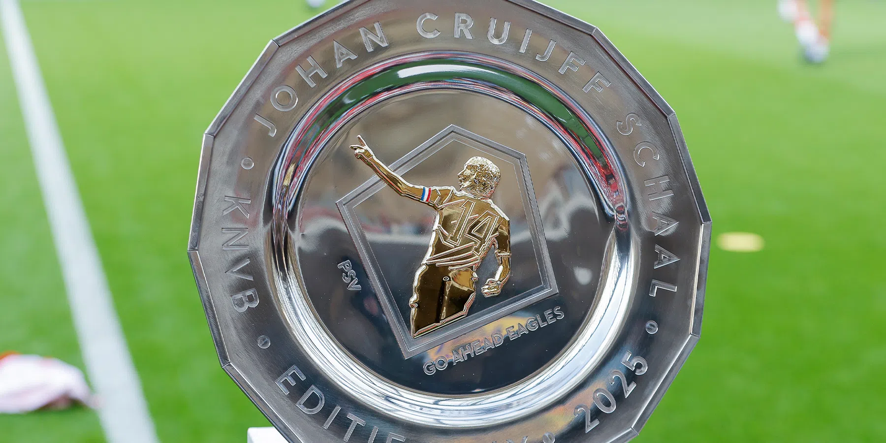 PSV en AZ treffen elkaar op 2 augustus in strijd om Johan Cruijff ...