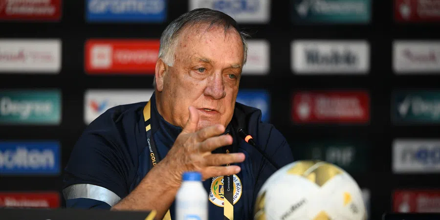Dick Advocaat wil turbulente Curaçao-soap afsluiten en richt vizier ...