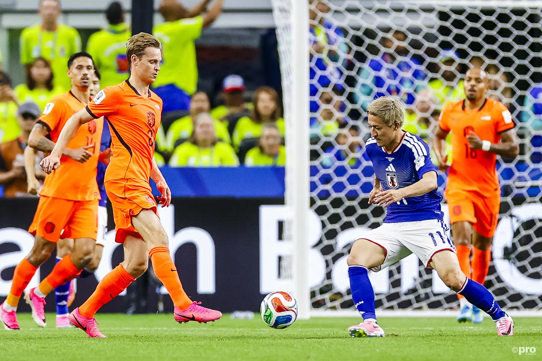Japanse media vol lof na punt tegen 'grootmacht' Oranje