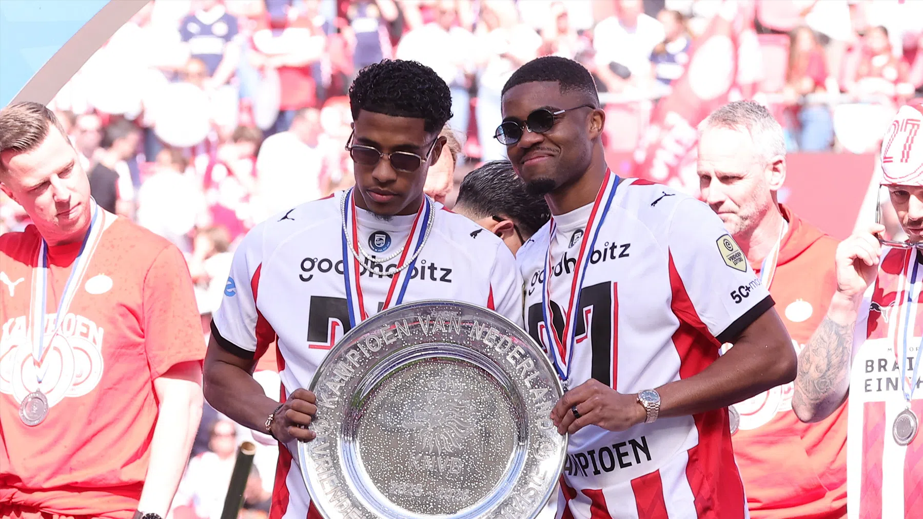 'PSV neemt opvallend besluit rond bijna transfervrije Myron Boadu (25)'
