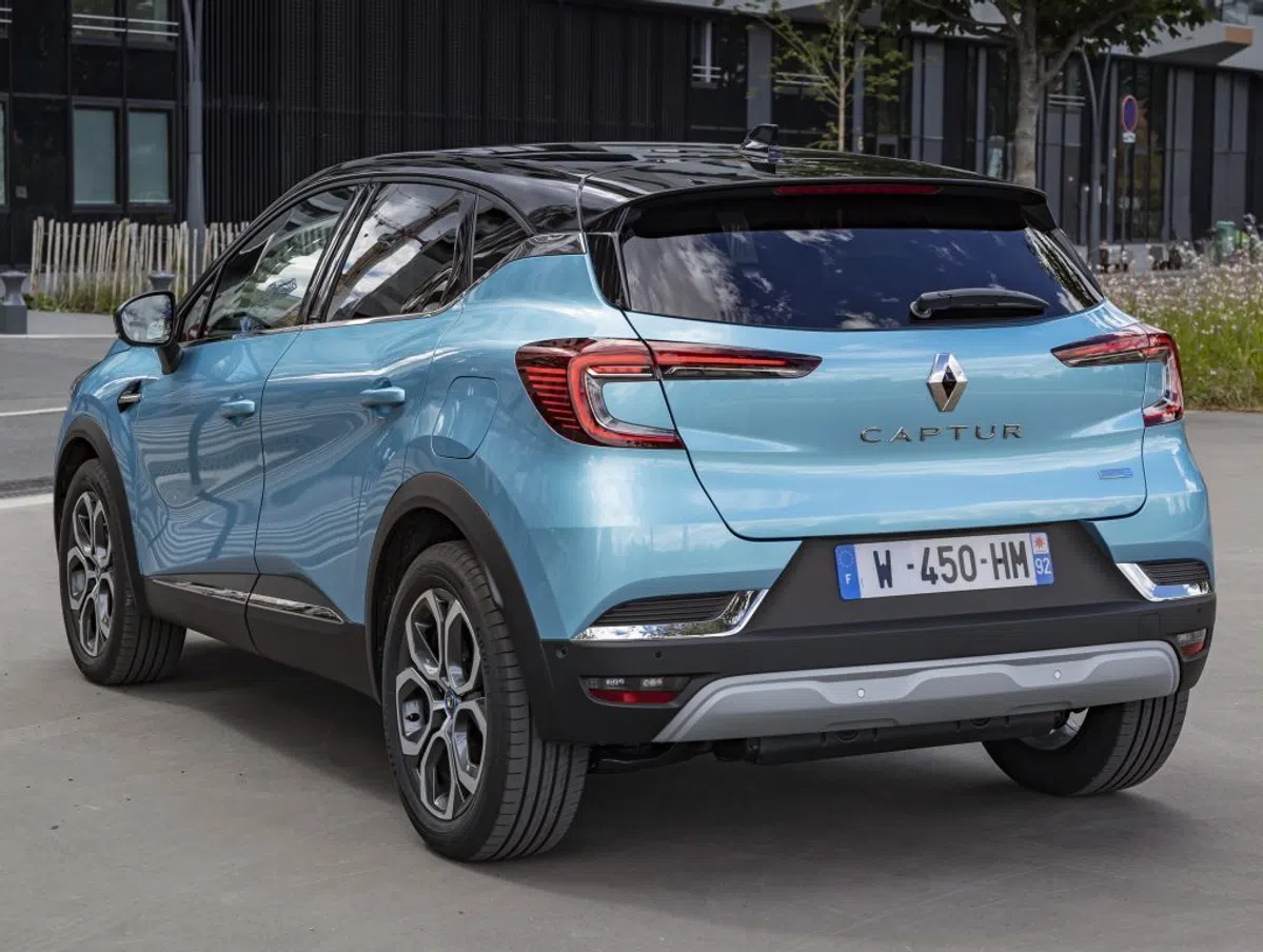 Renault Captur spots