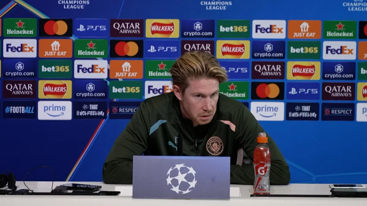 De Bruyne verklaart slechte reeks City: 'Maar dat is geen excuus'