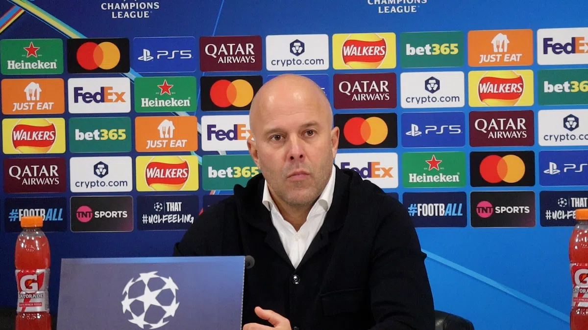 Slot eerlijk over zijn positie: 'Het is logisch dat mensen over mijn baan praten'