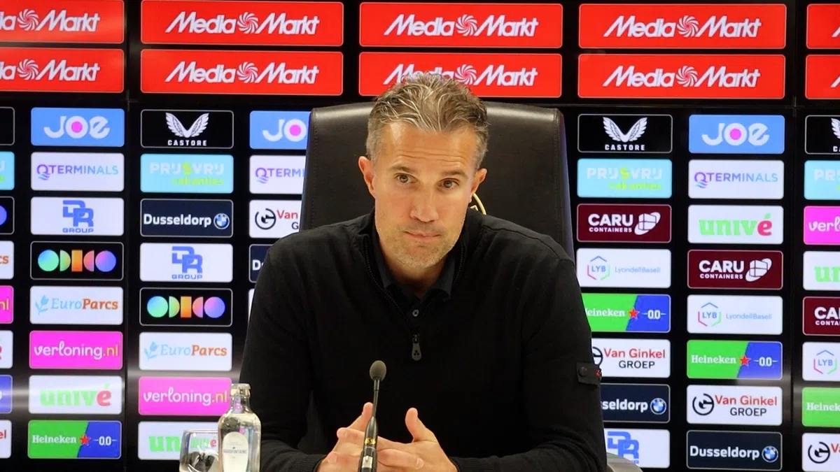 Robin van Persie ziet in zoon Shaqueel Van Persie een lichtpuntje